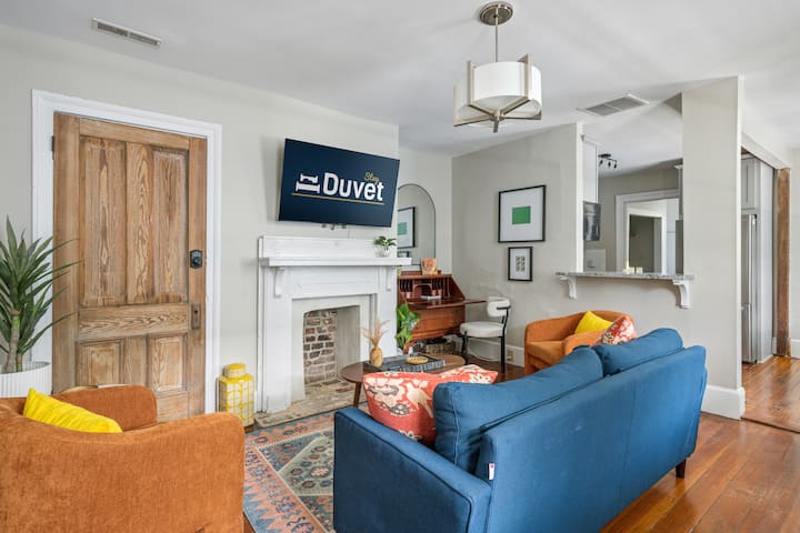 Savor Southern History At Lewis Court (Suite B) - Charleston, SC
