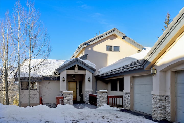 Spacious 4br Townhome Charter Ridge 10! - Breckenridge, CO