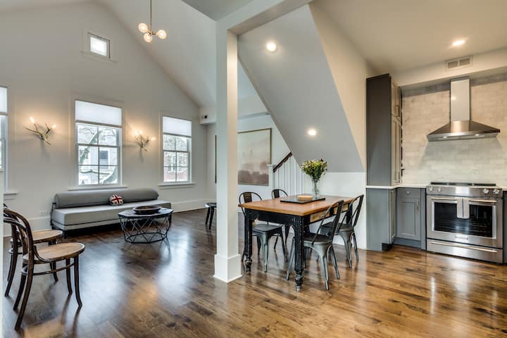 Modern Luxury In Old Town - Sleeps 4 - Groveland Park - Chicago