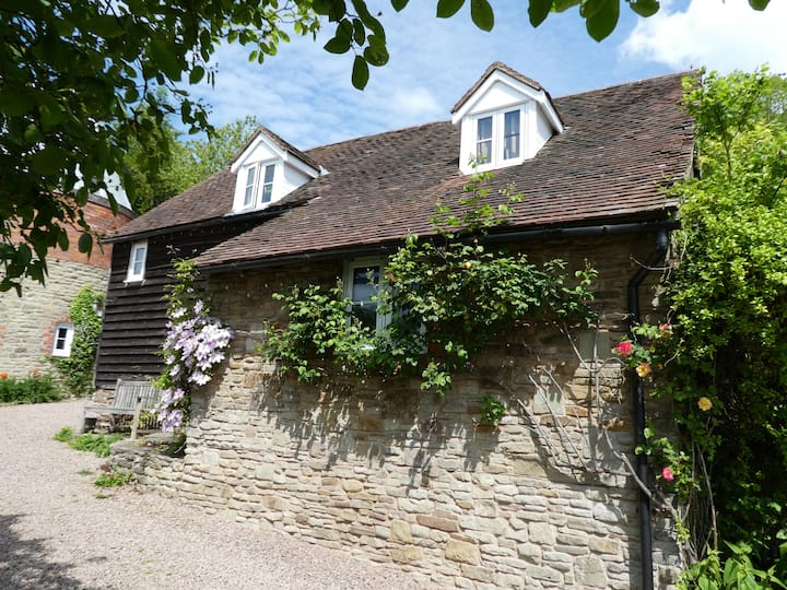 Saddlestones Cottage, Cradley, Malvern Wr13 5jr - Malvern