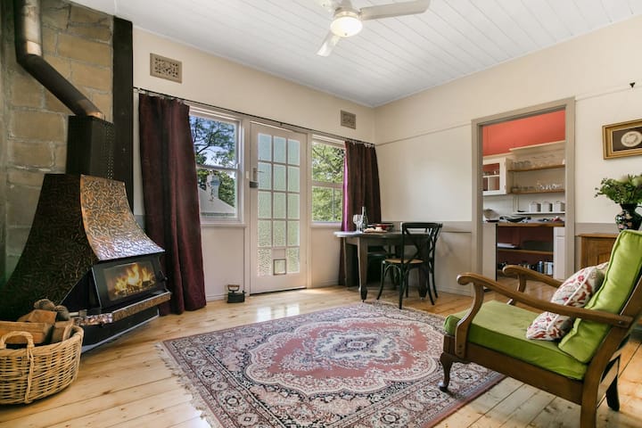 Carinya Cottage - Katoomba