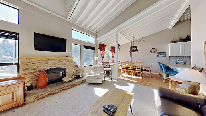 Condo With Loft And Ski Nearby - 615 At 1849 - 六月湖