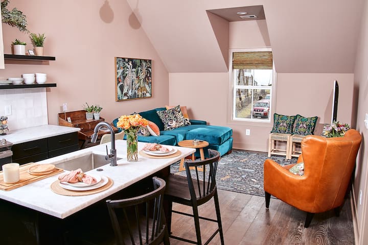 East Nashville Quiet Lux Gettaway - Nashville, TN