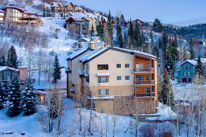 Hike Out/walk In W/epic Views-hot Tub-garage-grill - Steamboat Springs, CO