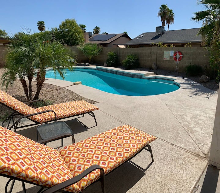 Hermosa Casa Familiar Privada Con Piscina Climatizada - Phoenix
