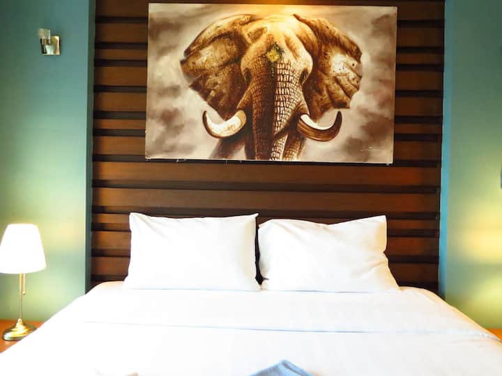 6-39 - Condo 2 Chambres Avec Balcon Et Piscine Par - Patong