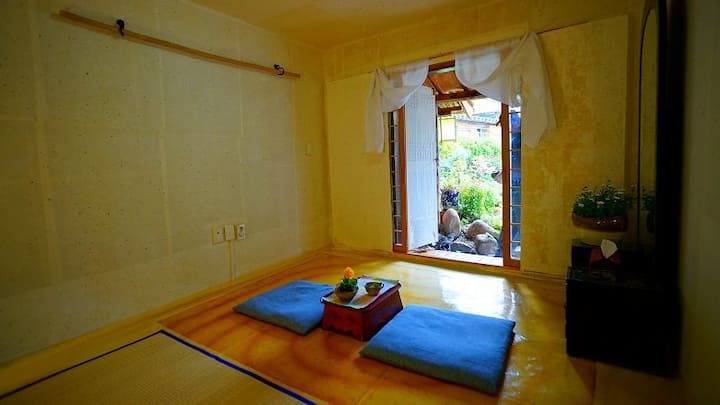 #한옥마을 #경기전 #전동성당 - Jeonju-si