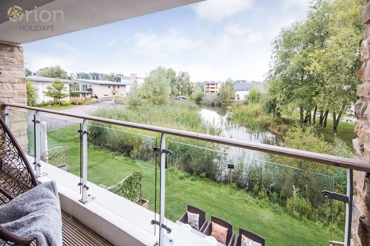Howells Mere 47, Robin Lodge - Somerford Keynes