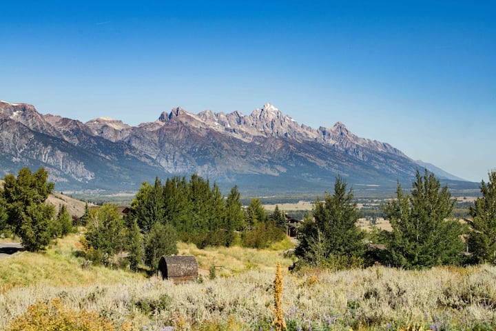 Outpost: Harvest Dance 3150 - Teton Views - Jackson, WY