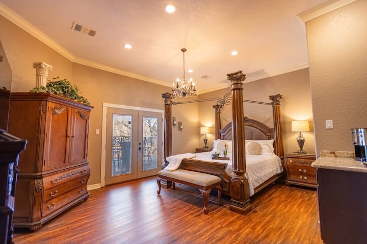 La Amore At Messina Inn - Wimberley, TX