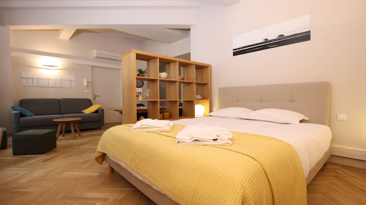 Superbe Appartement Typiquement Bordelais En - Bordeaux