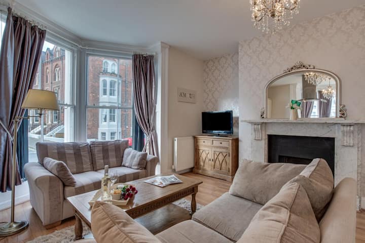2 Bed In Whitby (Oc-w945) - Whitby
