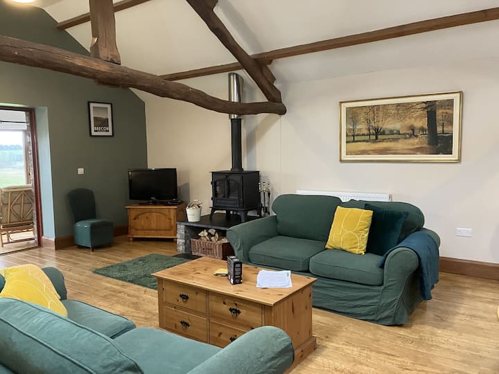 Vale Oak- Farm Cottage With Stunning Views - Brecon
