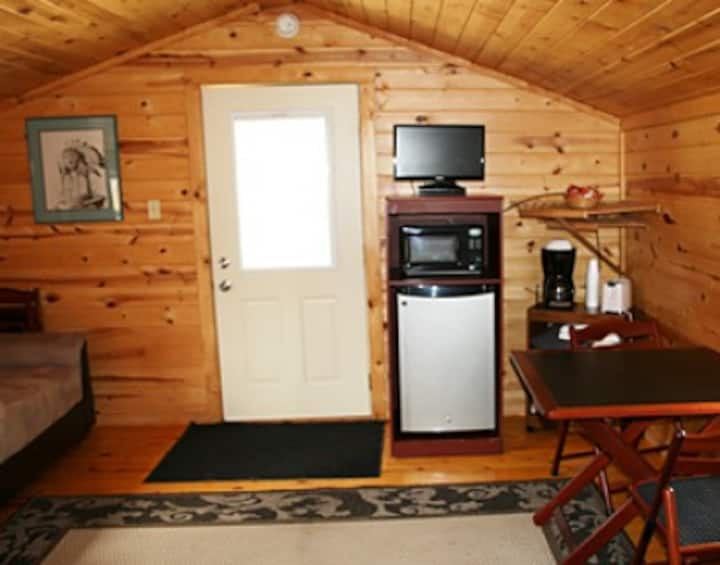 Economy Cabin 10 - Sturgis, SD