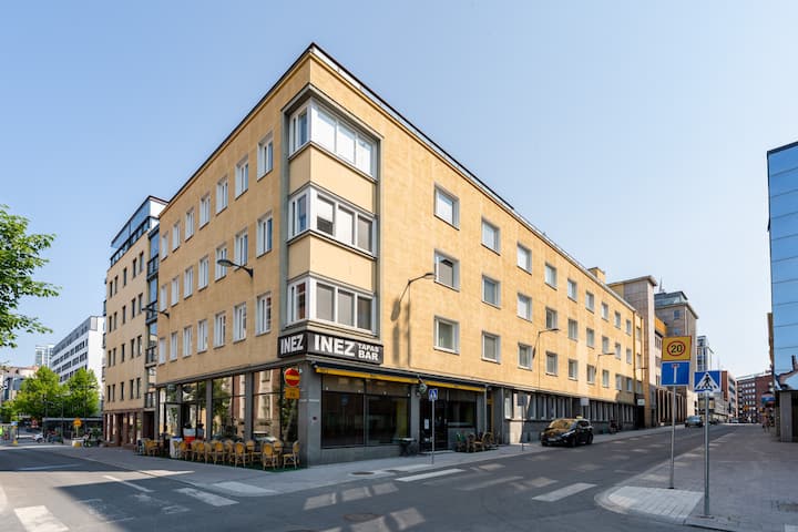1br Downtown Apt With Sauna, Hosts Up To 8 Guests - Tampere