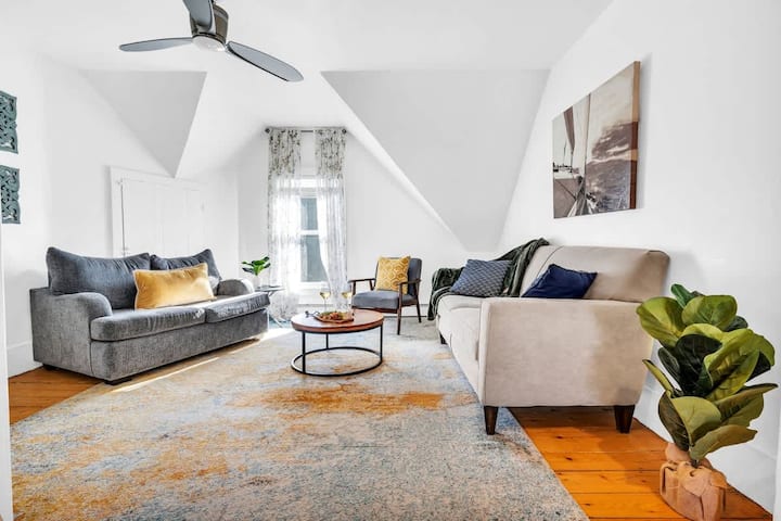 2br Apt | Full Kitchen | 10 Min To Old Port - Westbrook, ME