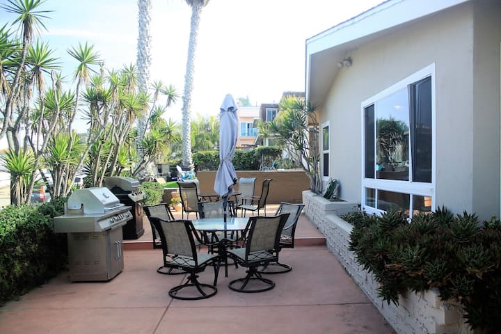 The Dolphin - Steps From The Beach - Pacific Beach - San Diego Airport (SAN)