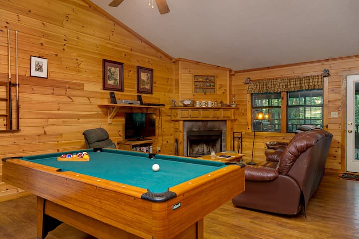 Marilee Cottage - Cozy Cabin By Unicoi State Park - Clarkesville, GA