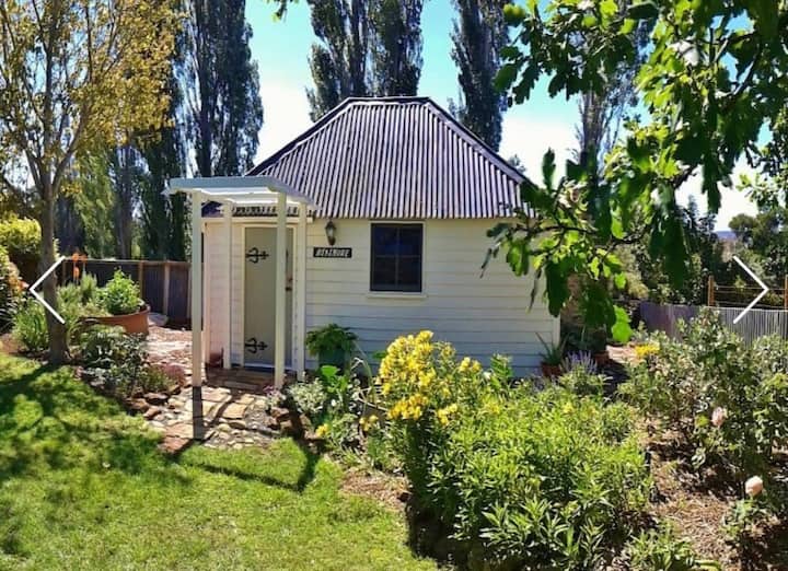 Bentmore Cottage (Belmont Homestead) - Swansea