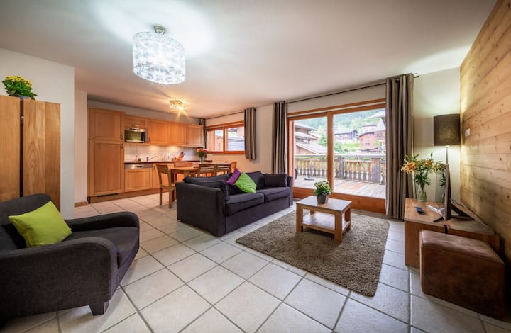 Spacious 2 Bedroom Apartment (Sleeps 6) - Morzine
