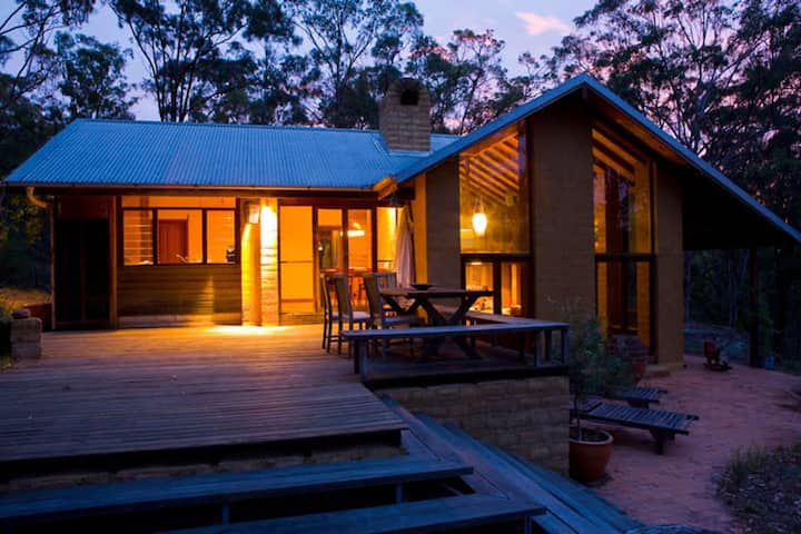 Corymbia Cottage Brokes Secluded Escape For Max 4 - Broke