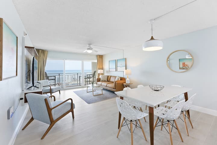 Oceanfront Condo W/ Views, Family & Pet Friendly - Satellite Beach, FL