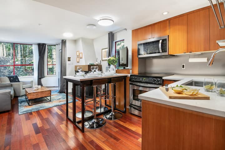 Townhome+parking Walk 6 Minutes To Gondola & Shops - Whistler