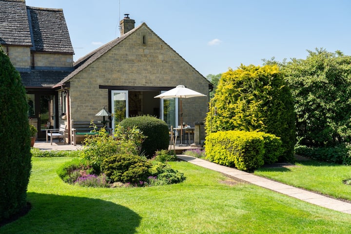 Cosy Holiday Cottage For 2 In The Cotswolds - Twigs - Lechlade-on-Thames