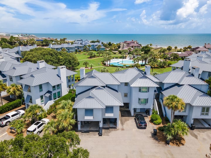 Memories Await At This Ocean View Villa - Georgetown, SC