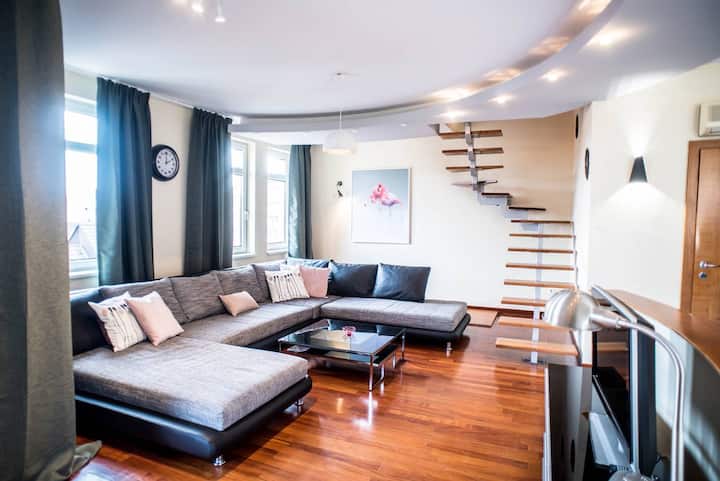 4-room Home, With Aircon And Balcony, Free Parking - Budapest