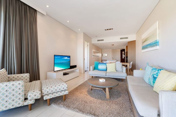 Wave Culture 1204 Beach Bliss - Apartment With Complex Pool & Spa - Gold Coast