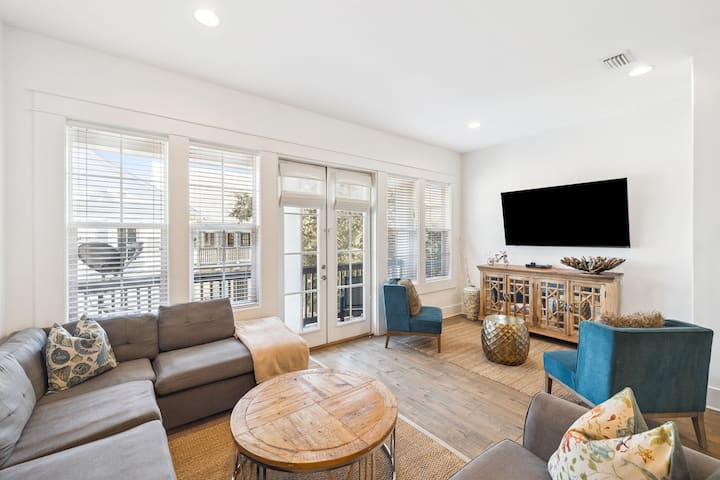 Dream Getaway With Elevator Near Beach And Pools - Seacrest, FL