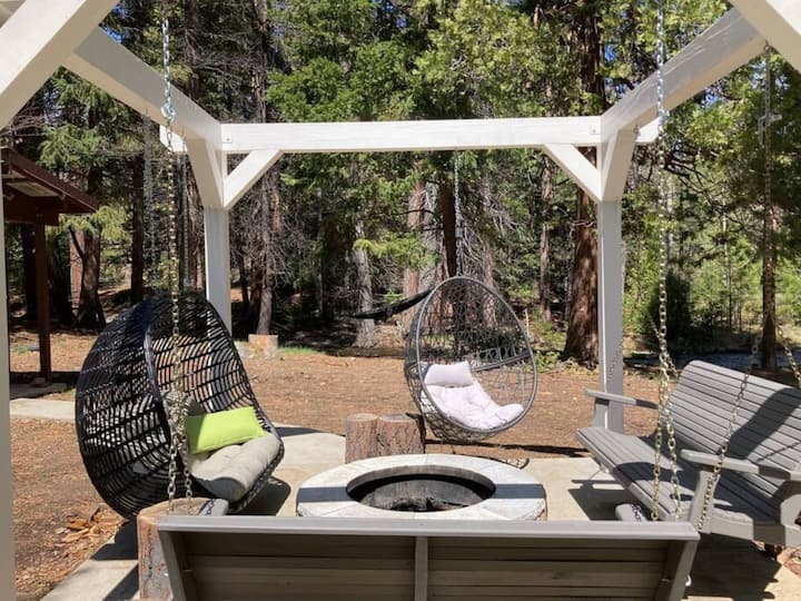 The Cottage - Summer Family Getaway! - Susanville, CA