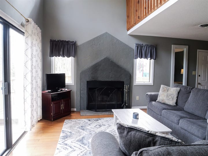 Rivers Edge Condo 101 - Helen, GA