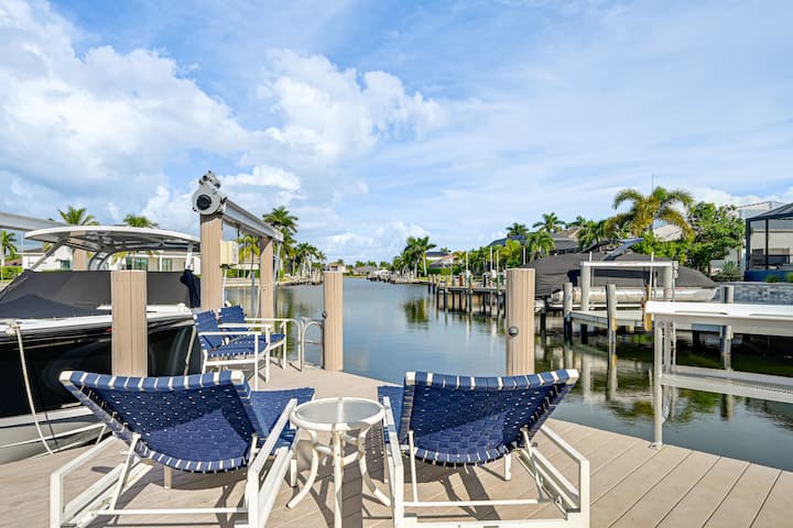 2 Mi To South Beach: Waterfront Home W/ Lanai! - Marco Island, FL