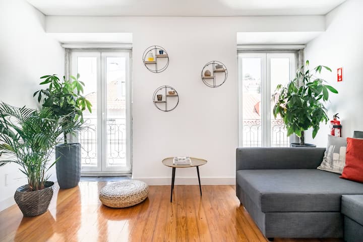Downtown Duplex Plus Apartment - Lissabon