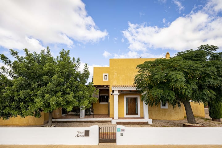 Can Noves - Maison Individuelle, Centrale Et Calme - Formentera
