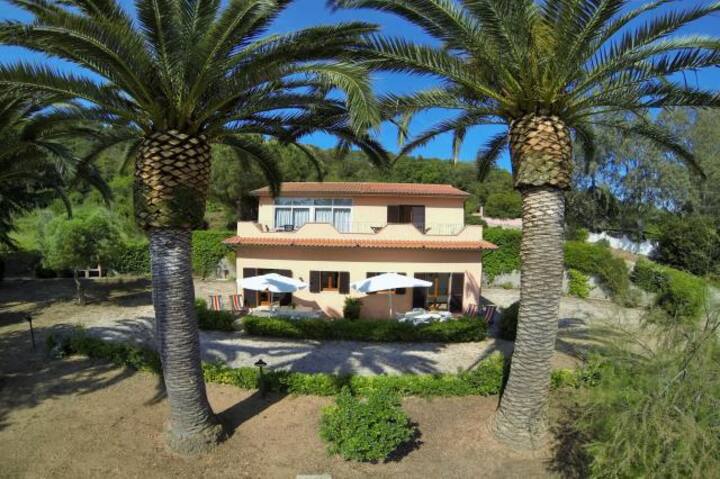 Villa Vanna Trilo -Quadrilocale - Capoliveri