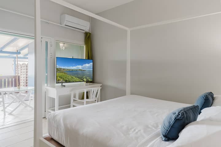 Chambre Double Avec Coin Cuisine, Rez De Jardin - Martinique