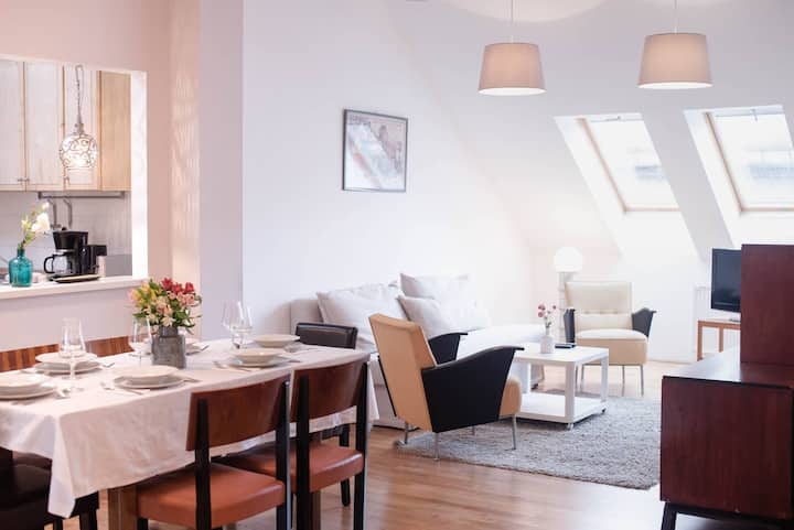 Stylish And Comfy Apartment For 6 Guests - Hungría