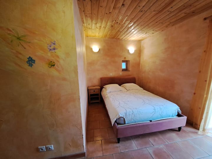 Chambre Couple- Tallard-serre-ponçon - Tallard