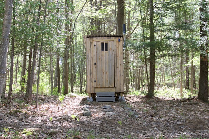 White Pines Glamping Tent - Parry Sound