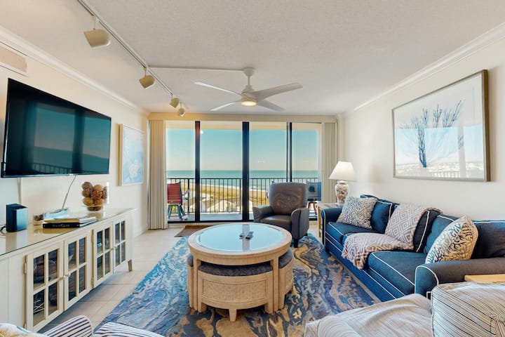 Renovated Oceanfront Sea Colony 7th-floor Condo With Balcony & Basketball Court - Bethany Beach, DE