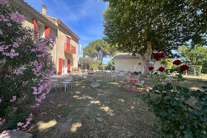 Gîte Du Mas - Charmant Gîte Provençal Avec Jardin - Aigues-Mortes