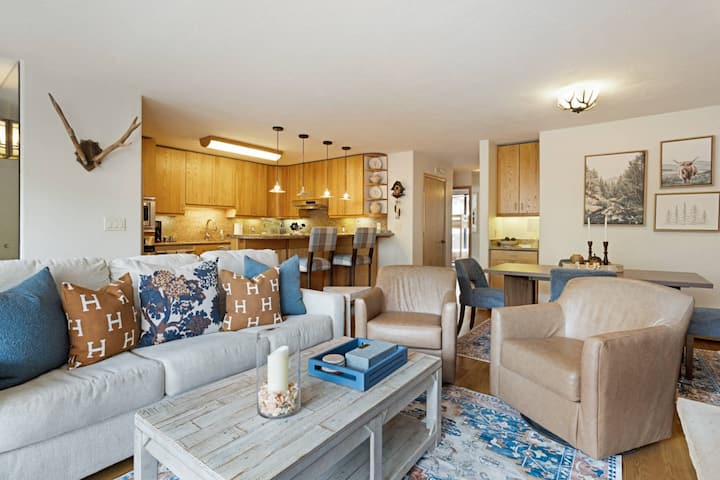 New Listing! No Car Needed, Vail Village, Mtn View - Vail, CO
