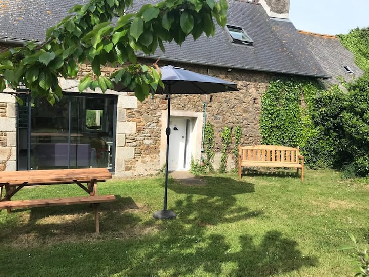 Charmante Maison En Pierre - Entre Terre Et Mer - Guingamp