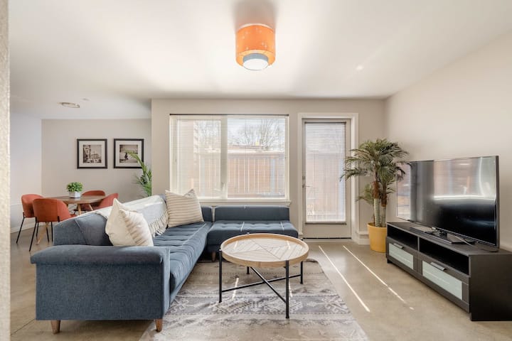 Hip Area - Dining & Shops Nearby - 2br - Sleeps 4 - Portland