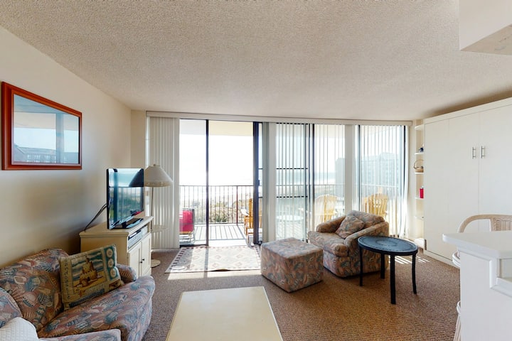Sea Colony: 7th Floor Gem With Ocean Views - South Bethany Beach, DE