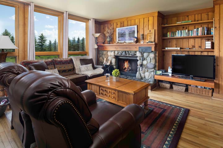 Outpost: Nez Perce A3 - Hot Tub Access! - Teton Village, WY