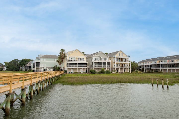 Relax With Folly River Views Pool And Dock Access - Folly Beach, SC